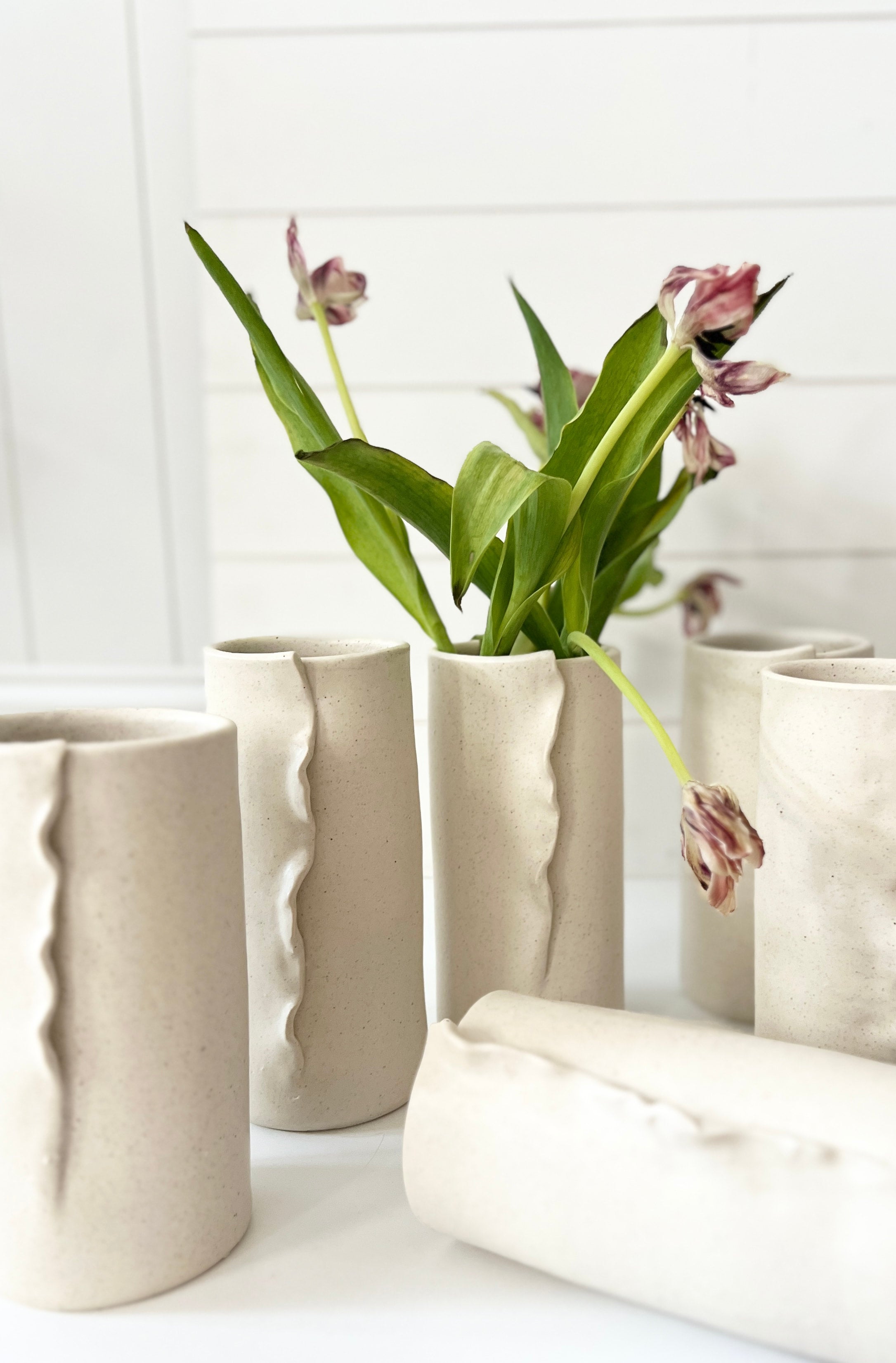 Handmade Ruffle Vase | Seagrass Pottery
